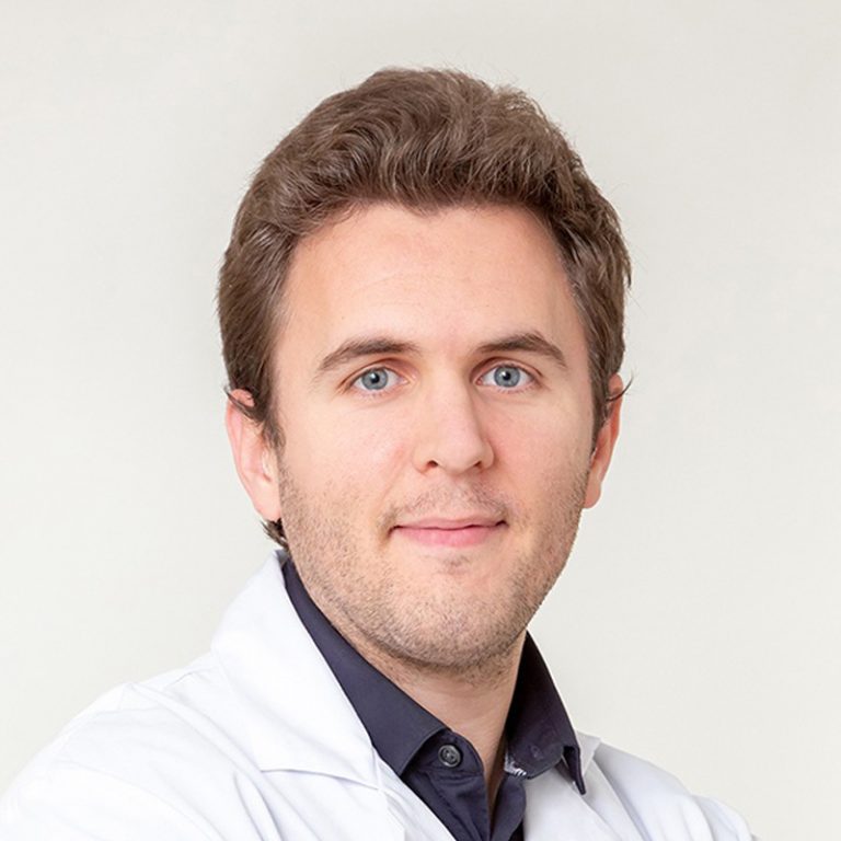 L'équipe du CGLC souhaite la bienvenue au Dr Romain Mallet - Centre de Radiothérapie Guillaume ...